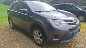Pelēks Toyota RAV4 2013 Širvintos, ar dzinēja tilpumu 2.20 L un nobraukumu 193 tūkst. km par 9800 €, foto 3 vietnē AUTOMOTO.COM.LV