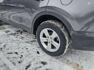 Grey Toyota RAV4 2014 in Kaunas, with an engine capacity of 2.49 L and mileage of 139 thousand km for 5400 €, photo 14 on AUTOMOTO.COM.LV