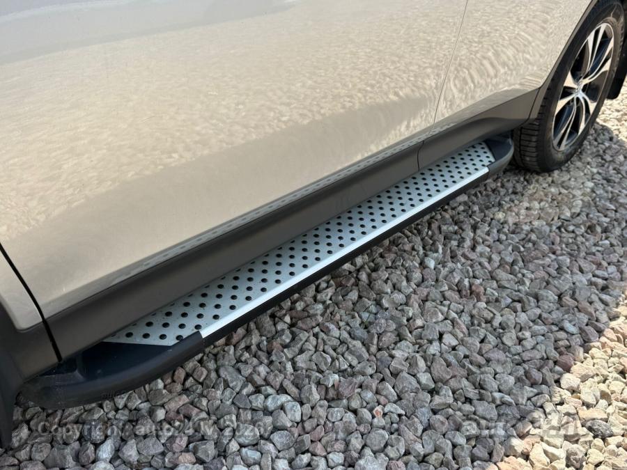Grey Toyota RAV4 2014 in Riga, with an engine capacity of 2.20 L and mileage of 212 thousand km for 11150 €, photo 30 on AUTOMOTO.COM.LV