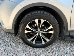 Grey Toyota RAV4 2014 in Riga, with an engine capacity of 2.20 L and mileage of 212 thousand km for 11150 €, photo 31 on AUTOMOTO.COM.LV