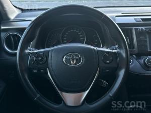 Pelēks Toyota RAV4 2014 Rīga, ar dzinēja tilpumu 2.00 L un nobraukumu 169 tūkst. km par 13900 €, foto 16 vietnē AUTOMOTO.COM.LV