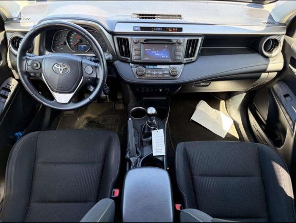 Pelēks Toyota RAV4 2014 Kauņa, ar dzinēja tilpumu 2.00 L un nobraukumu 227 tūkst. km par 9500 €, foto 8 vietnē AUTOMOTO.COM.LV
