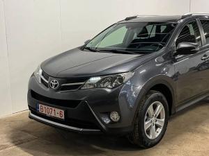Grey Toyota RAV4 2014 in Jurmala, with an engine capacity of 2.00 L and mileage of 249 thousand km for 11950 €, photo 6 on AUTOMOTO.COM.LV