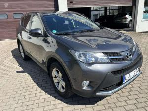 Pelēks Toyota RAV4 2014 Jurbarkas, ar dzinēja tilpumu 2.23 L un nobraukumu 175 tūkst. km par 11500 €, foto 3 vietnē AUTOMOTO.COM.LV