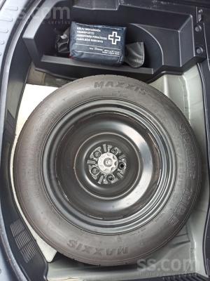 Pelēks Toyota RAV4 2014 Daugavpils, ar dzinēja tilpumu 2.20 L un nobraukumu 0 tūkst. km par 11950 €, foto 12 vietnē AUTOMOTO.COM.LV