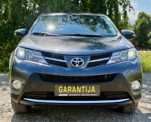 Pelēks Toyota RAV4 2014 Šauļi, ar dzinēja tilpumu 2.23 L un nobraukumu 221 tūkst. km par 13950 €, foto 6 vietnē AUTOMOTO.COM.LV