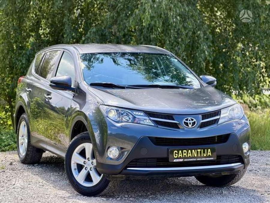 Pelēks Toyota RAV4 2014 Šauļi, ar dzinēja tilpumu 2.23 L un nobraukumu 221 tūkst. km par 13950 €, foto 4 vietnē AUTOMOTO.COM.LV