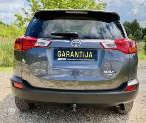 Pelēks Toyota RAV4 2014 Šauļi, ar dzinēja tilpumu 2.23 L un nobraukumu 221 tūkst. km par 13950 €, foto 7 vietnē AUTOMOTO.COM.LV