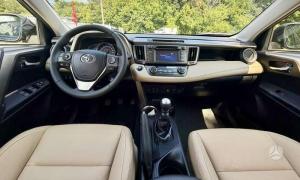 Pelēks Toyota RAV4 2014 Šauļi, ar dzinēja tilpumu 2.23 L un nobraukumu 221 tūkst. km par 13950 €, foto 27 vietnē AUTOMOTO.COM.LV