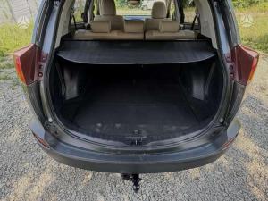 Pelēks Toyota RAV4 2014 Šauļi, ar dzinēja tilpumu 2.23 L un nobraukumu 221 tūkst. km par 13950 €, foto 46 vietnē AUTOMOTO.COM.LV