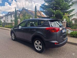 Pelēks Toyota RAV4 2014 Viļņa, ar dzinēja tilpumu 2.00 L un nobraukumu 108 tūkst. km par 10999 €, foto 4 vietnē AUTOMOTO.COM.LV