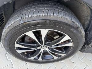 Grey Toyota RAV4 2014 in Siauliai, with an engine capacity of 2.00 L and mileage of 265 thousand km for 8700 €, photo 20 on AUTOMOTO.COM.LV