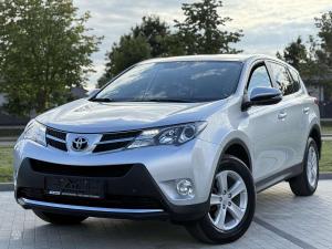 Grey Toyota RAV4 2014 in Siauliai, with an engine capacity of 2.00 L and mileage of 98 thousand km for 14950 €, photo 3 on AUTOMOTO.COM.LV