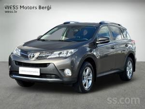 Grey Toyota RAV4 2014 in Riga, with an engine capacity of 2.00 L and mileage of 97 thousand km for 14990 €, photo  on AUTOMOTO.COM.LV