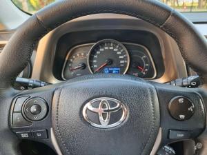 Grey Toyota RAV4 2014 in Taurage, with an engine capacity of 2.00 L and mileage of 252 thousand km for 10300 €, photo 19 on AUTOMOTO.COM.LV