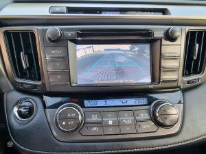 Grey Toyota RAV4 2014 in Taurage, with an engine capacity of 2.00 L and mileage of 252 thousand km for 10300 €, photo 21 on AUTOMOTO.COM.LV
