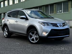 Pelēks Toyota RAV4 2015 Tartu, ar dzinēja tilpumu 2.20 L un nobraukumu 190 tūkst. km par 12999 €, foto  vietnē AUTOMOTO.COM.LV