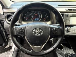 Pelēks Toyota RAV4 2015 Tartu, ar dzinēja tilpumu 2.20 L un nobraukumu 190 tūkst. km par 12999 €, foto 7 vietnē AUTOMOTO.COM.LV