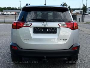 Pelēks Toyota RAV4 2015 Tartu, ar dzinēja tilpumu 2.20 L un nobraukumu 190 tūkst. km par 12999 €, foto 29 vietnē AUTOMOTO.COM.LV