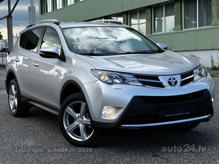Pelēks Toyota RAV4 2015 Tartu, ar dzinēja tilpumu 2.20 L un nobraukumu 190 tūkst. km par 12999 €, foto 30 vietnē AUTOMOTO.COM.LV