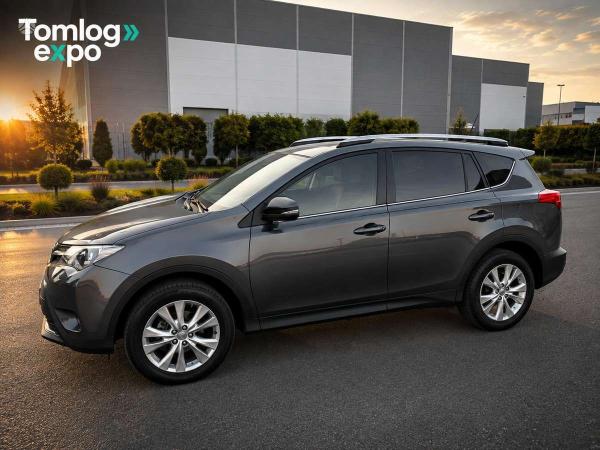 Pelēks Toyota RAV4 2015 Vievis, ar dzinēja tilpumu 1.99 L un nobraukumu 185 tūkst. km par 10900 €, foto 4 vietnē AUTOMOTO.COM.LV
