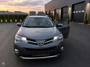 Pelēks Toyota RAV4 2015 Vievis, ar dzinēja tilpumu 1.99 L un nobraukumu 185 tūkst. km par 10900 €, foto 14 vietnē AUTOMOTO.COM.LV