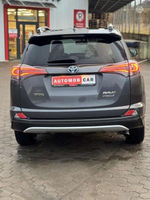 Grey Toyota RAV4 2016 in Vilnius, with an engine capacity of 2.49 L and mileage of 232 thousand km for 16300 €, photo 27 on AUTOMOTO.COM.LV