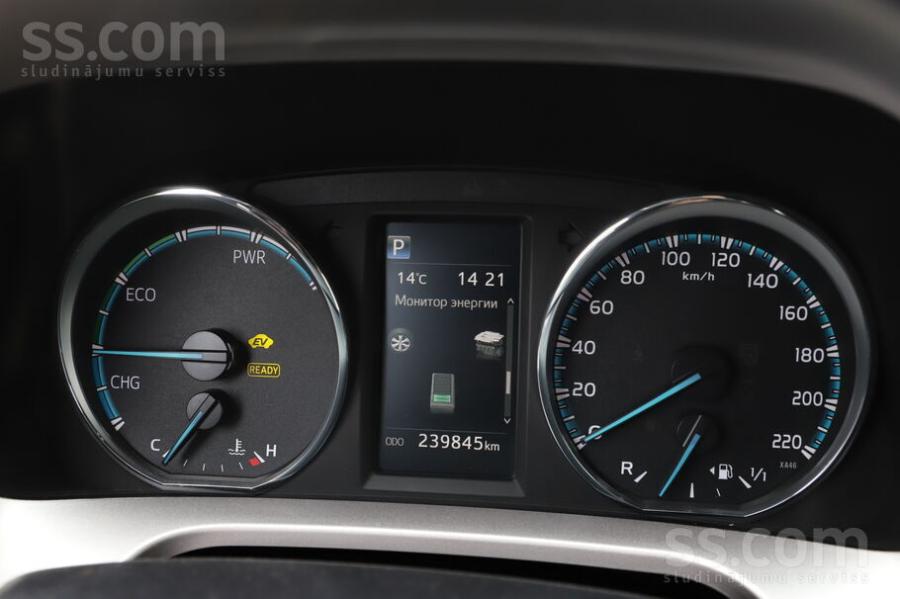 Pelēks Toyota RAV4 2016 Tukums, ar dzinēja tilpumu 2.50 L un nobraukumu 240 tūkst. km par 13900 €, foto 19 vietnē AUTOMOTO.COM.LV