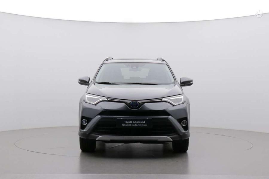Pelēks Toyota RAV4 2016 Viļņa, ar dzinēja tilpumu 2.49 L un nobraukumu 105 tūkst. km par 20900 €, foto 7 vietnē AUTOMOTO.COM.LV