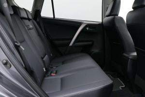 Pelēks Toyota RAV4 2016 Viļņa, ar dzinēja tilpumu 2.49 L un nobraukumu 105 tūkst. km par 20900 €, foto 11 vietnē AUTOMOTO.COM.LV