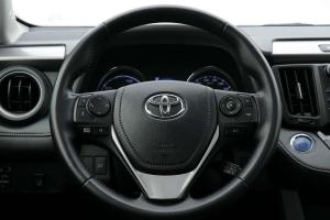 Pelēks Toyota RAV4 2016 Viļņa, ar dzinēja tilpumu 2.49 L un nobraukumu 105 tūkst. km par 20900 €, foto 14 vietnē AUTOMOTO.COM.LV