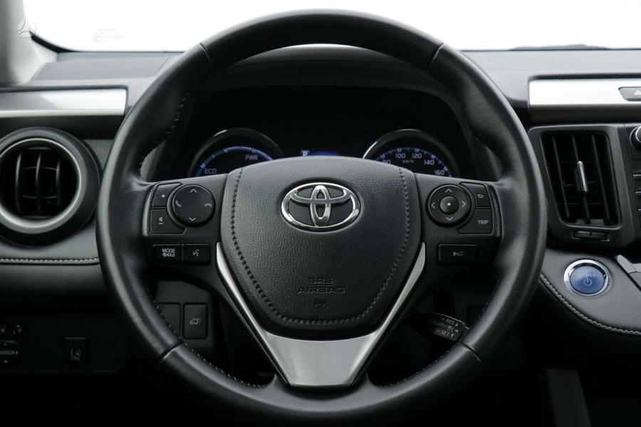 Pelēks Toyota RAV4 2016 Viļņa, ar dzinēja tilpumu 2.49 L un nobraukumu 105 tūkst. km par 20900 €, foto 14 vietnē AUTOMOTO.COM.LV