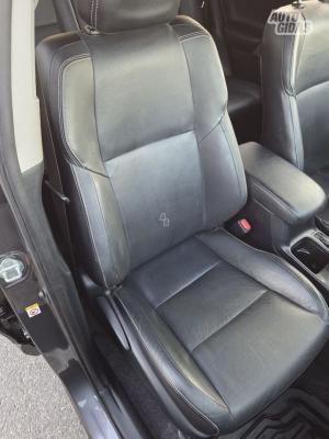 Pelēks Toyota RAV4 2016 Viļņa, ar dzinēja tilpumu 2.50 L un nobraukumu 299 tūkst. km par 16500 €, foto 13 vietnē AUTOMOTO.COM.LV