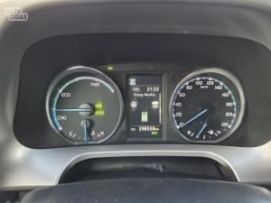 Pelēks Toyota RAV4 2016 Viļņa, ar dzinēja tilpumu 2.50 L un nobraukumu 299 tūkst. km par 16500 €, foto 20 vietnē AUTOMOTO.COM.LV