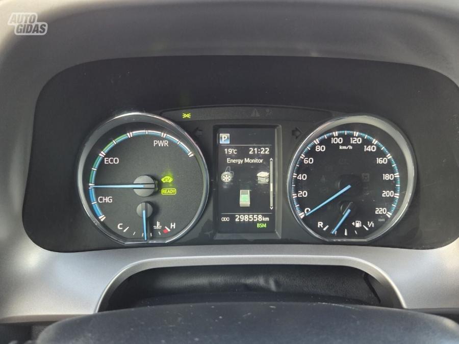 Pelēks Toyota RAV4 2016 Viļņa, ar dzinēja tilpumu 2.50 L un nobraukumu 299 tūkst. km par 16500 €, foto 20 vietnē AUTOMOTO.COM.LV