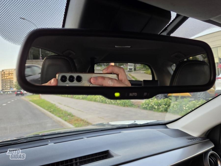 Pelēks Toyota RAV4 2016 Viļņa, ar dzinēja tilpumu 2.50 L un nobraukumu 299 tūkst. km par 16500 €, foto 22 vietnē AUTOMOTO.COM.LV