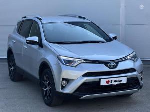 Grey Toyota RAV4 2016 in Utena, with an engine capacity of 2.49 L and mileage of 180 thousand km for 16750 €, photo 11 on AUTOMOTO.COM.LV