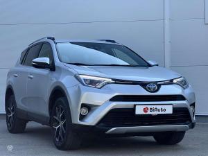 Grey Toyota RAV4 2016 in Utena, with an engine capacity of 2.49 L and mileage of 180 thousand km for 16750 €, photo 14 on AUTOMOTO.COM.LV