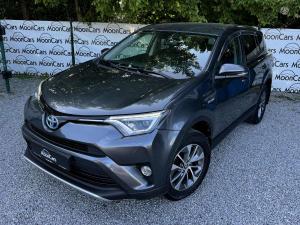 Grey Toyota RAV4 2016 in Vilnius, with an engine capacity of 2.49 L and mileage of 192 thousand km for 17200 €, photo  on AUTOMOTO.COM.LV