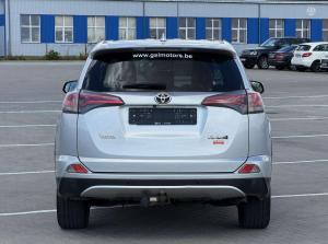 Pelēks Toyota RAV4 2016 Tauragė, ar dzinēja tilpumu 2.00 L un nobraukumu 197 tūkst. km par 13700 €, foto 9 vietnē AUTOMOTO.COM.LV
