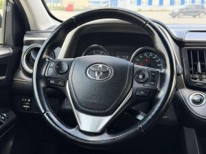 Pelēks Toyota RAV4 2016 Tauragė, ar dzinēja tilpumu 2.00 L un nobraukumu 197 tūkst. km par 13700 €, foto 17 vietnē AUTOMOTO.COM.LV