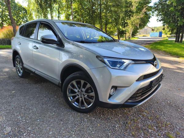 Pelēks Toyota RAV4 2016 Utena, ar dzinēja tilpumu 2.00 L un nobraukumu 251 tūkst. km par 11700 €, foto 2 vietnē AUTOMOTO.COM.LV