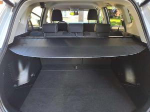 Grey Toyota RAV4 2016 in Utena, with an engine capacity of 2.00 L and mileage of 251 thousand km for 11700 €, photo 9 on AUTOMOTO.COM.LV