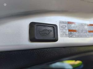 Grey Toyota RAV4 2016 in Utena, with an engine capacity of 2.00 L and mileage of 251 thousand km for 11700 €, photo 10 on AUTOMOTO.COM.LV