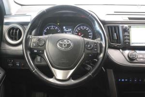 Grey Toyota RAV4 2016 in Kaunas, with an engine capacity of 1.99 L and mileage of 188 thousand km for 13900 €, photo 13 on AUTOMOTO.COM.LV