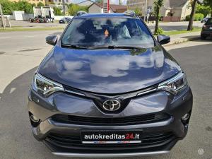 Pelēks Toyota RAV4 2016 Šauļi, ar dzinēja tilpumu 1.99 L un nobraukumu 166 tūkst. km par 16950 €, foto 4 vietnē AUTOMOTO.COM.LV