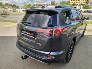 Pelēks Toyota RAV4 2016 Šauļi, ar dzinēja tilpumu 1.99 L un nobraukumu 166 tūkst. km par 16950 €, foto 6 vietnē AUTOMOTO.COM.LV