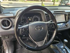 Pelēks Toyota RAV4 2016 Šauļi, ar dzinēja tilpumu 1.99 L un nobraukumu 166 tūkst. km par 16950 €, foto 24 vietnē AUTOMOTO.COM.LV