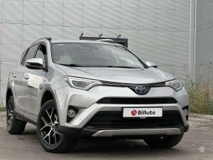 Pelēks Toyota RAV4 2016 Utena, ar dzinēja tilpumu 2.50 L un nobraukumu 179 tūkst. km par 16450 €, foto 3 vietnē AUTOMOTO.COM.LV