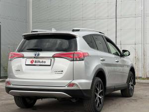 Pelēks Toyota RAV4 2016 Utena, ar dzinēja tilpumu 2.50 L un nobraukumu 179 tūkst. km par 16450 €, foto 15 vietnē AUTOMOTO.COM.LV